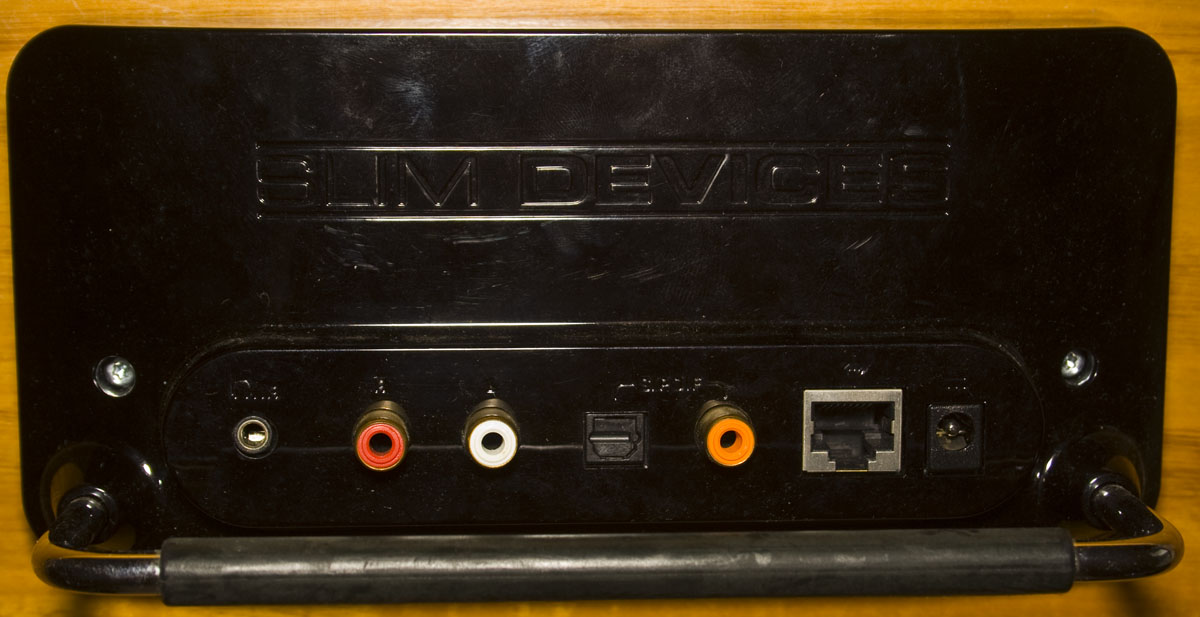 Inside the Slim Devices Squeezebox v3 Network Music Player (Dated 2006 ...