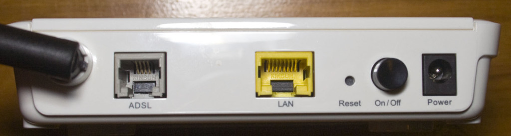 Inside the SMC Networks ADSL2/2+ Barricade G Wireless Modem/Router (MFG ...